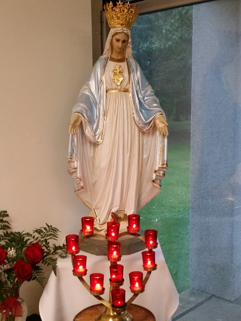 Mary Mediatrix - The Association of Mary, Queen of All Hearts